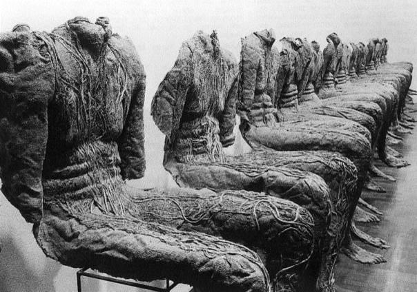 Magdalena ABAKANOWICZ - TEXTILE/ART